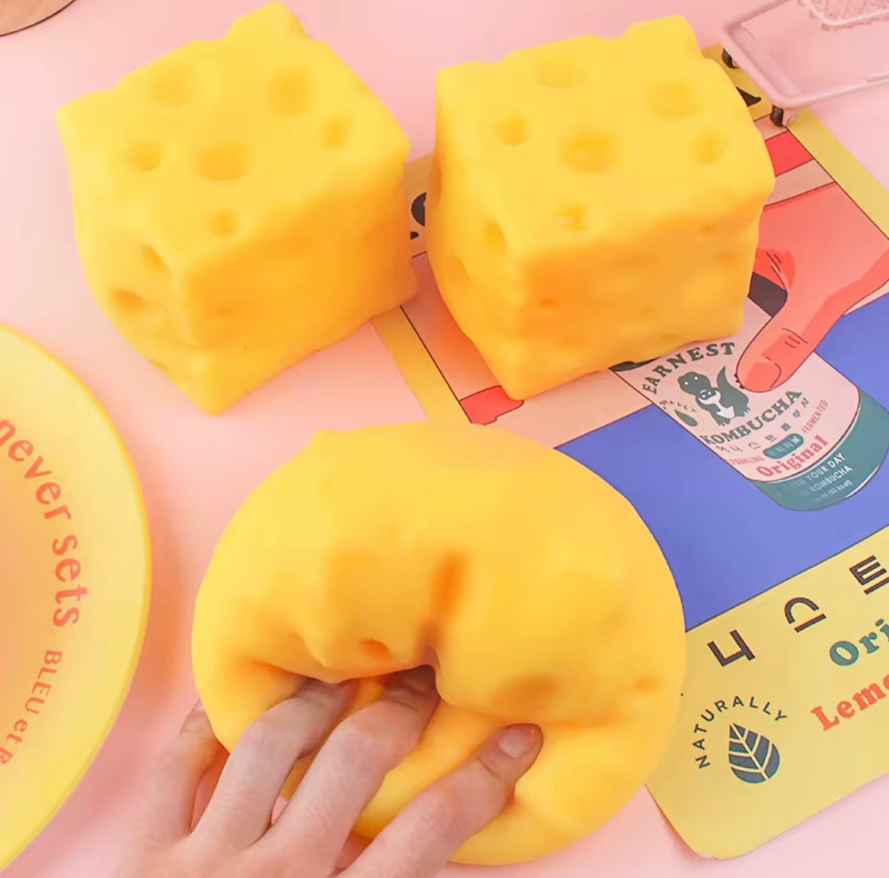 Giant Cheese Squishy – Atmos Fidgets